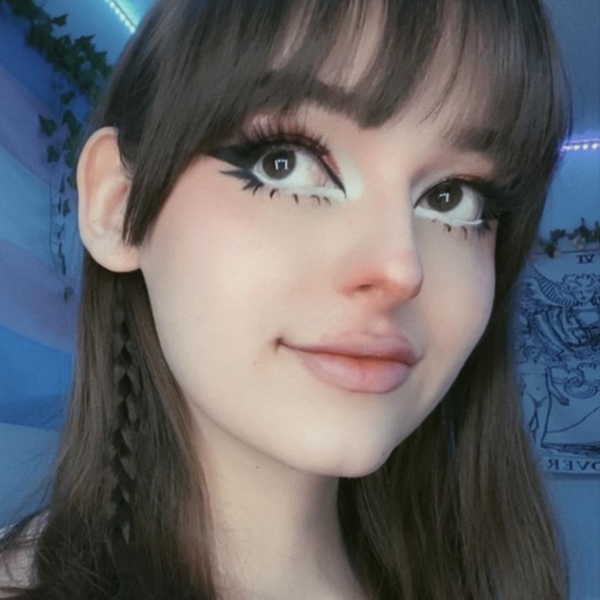u/malenabb: 𝔪𝔞𝔩𝔢𝔫𝔞 on Reddxxx | the NSFW Browser